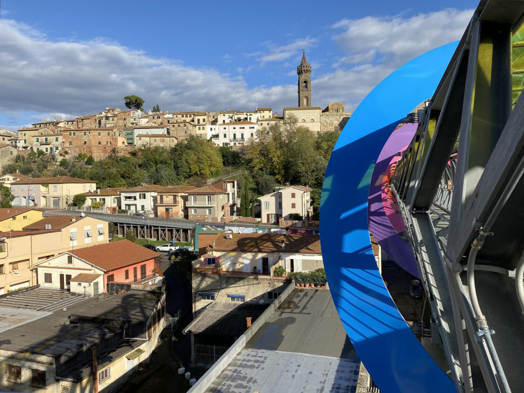 PECCIOLI: WHEN WASTE BECOMES ART...